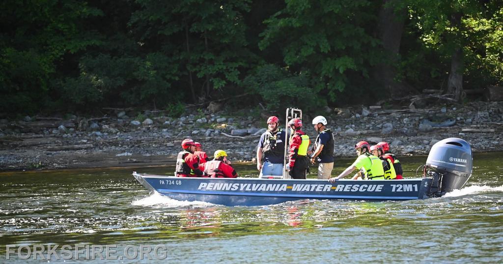 Great multi-department water rescue training yesterday hosted by Lower ...